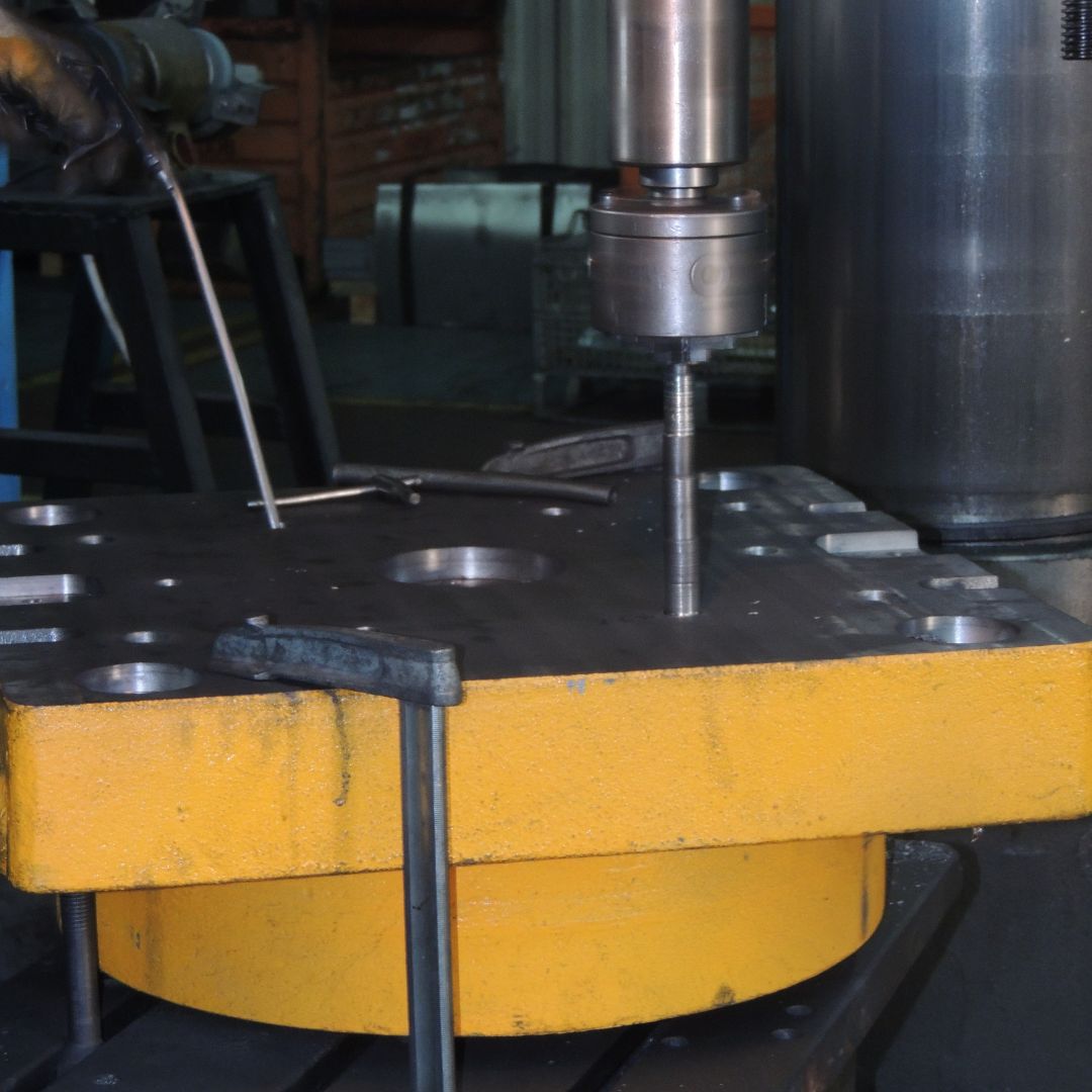 Ekipmanlarımız & Ekibimiz - Kasa Kalıp